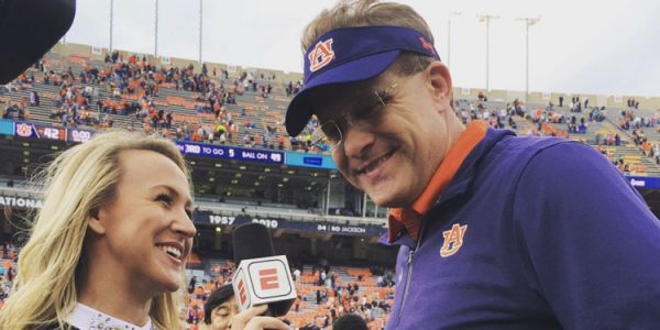 How Kris Budden Balances Life as a Mom and an ESPN Reporter