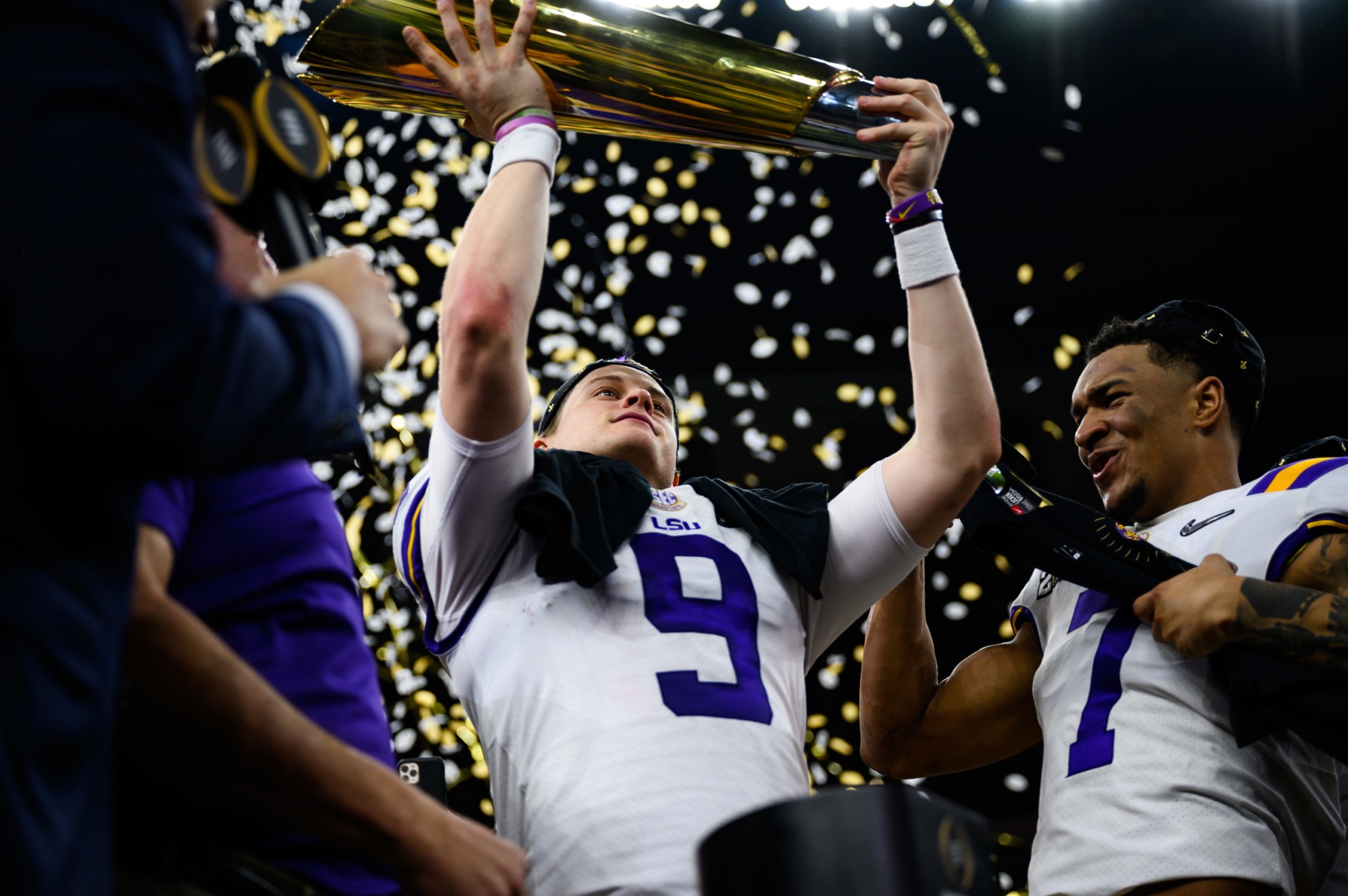 Agents College Players Face Uncertain Road To NFL Draft agents-college-players-face-uncertain-road-to-nfl-draft