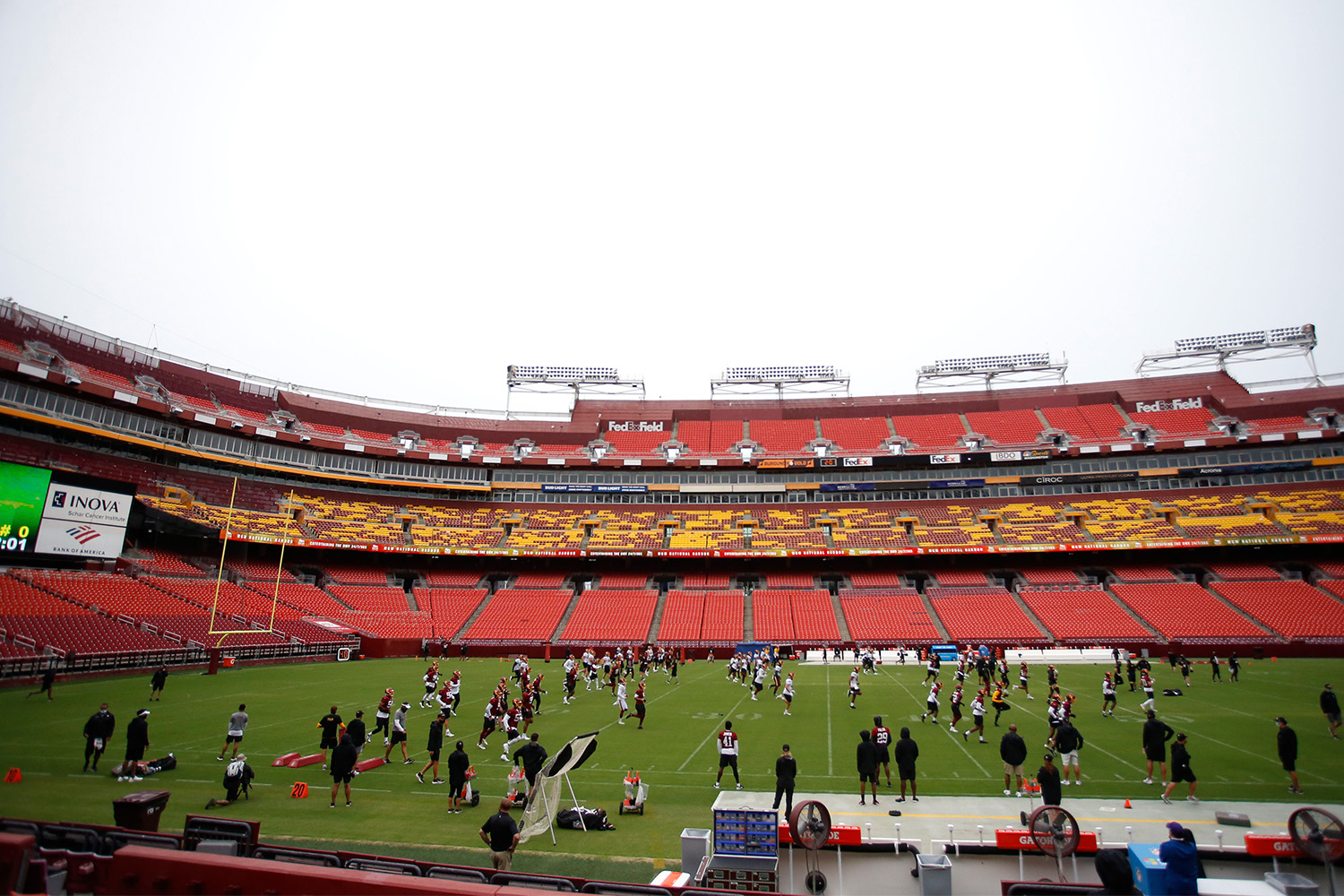 Magic Meets Maryland Governor as Commanders Seek New Home