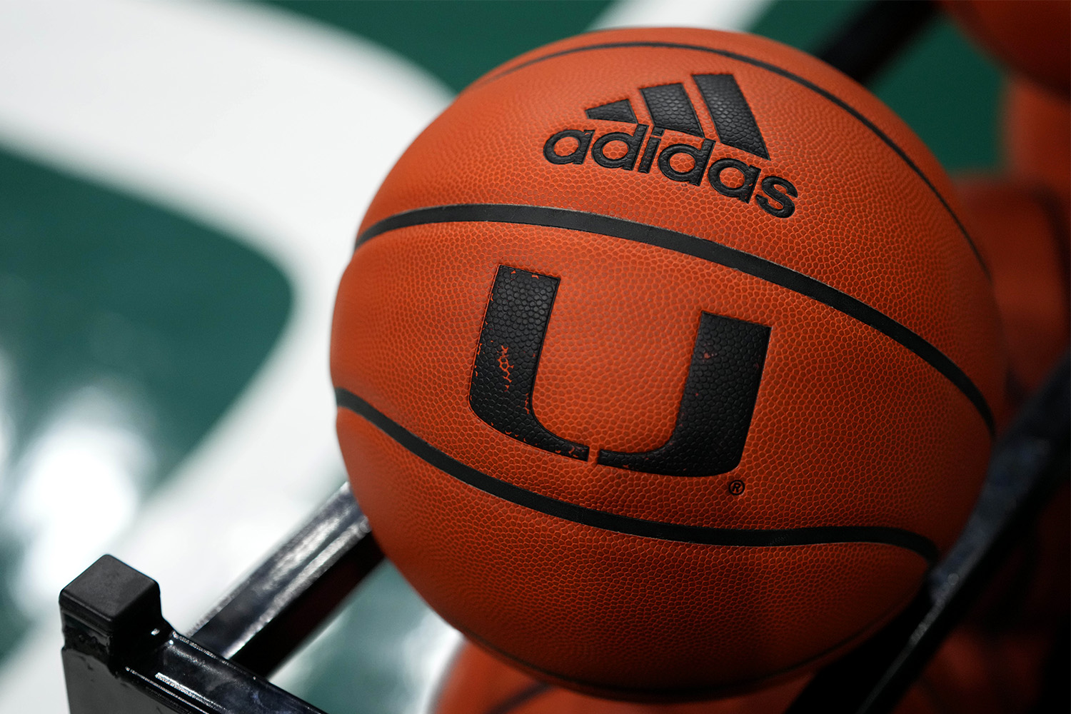 Ncaa Digging Into Miamis Nil Deals Meets Um Booster