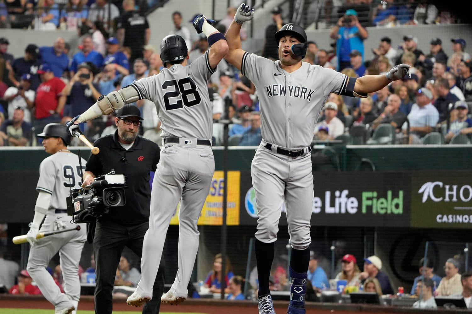 MLB Revenue to Top Pre-Pandemic Levels