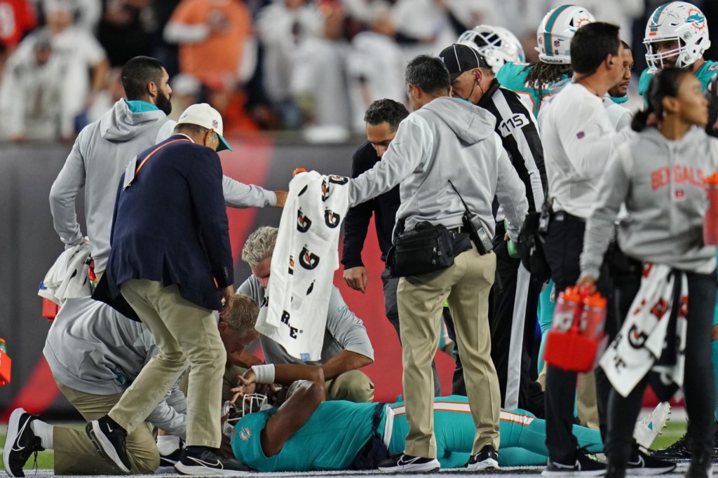 NFL Says Regular Season Concussions Rose 18%