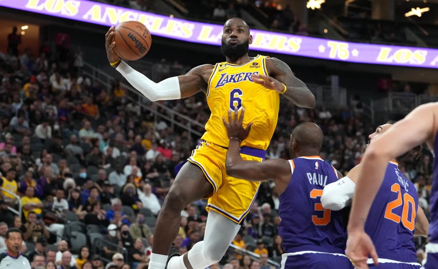 Amazon Is Proving It's A Contender To Land NBA Rights