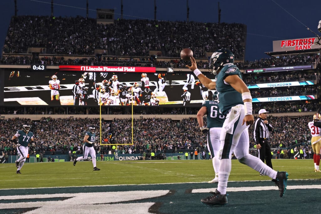 NFL, World Cup Bolster Fox’s Revenue