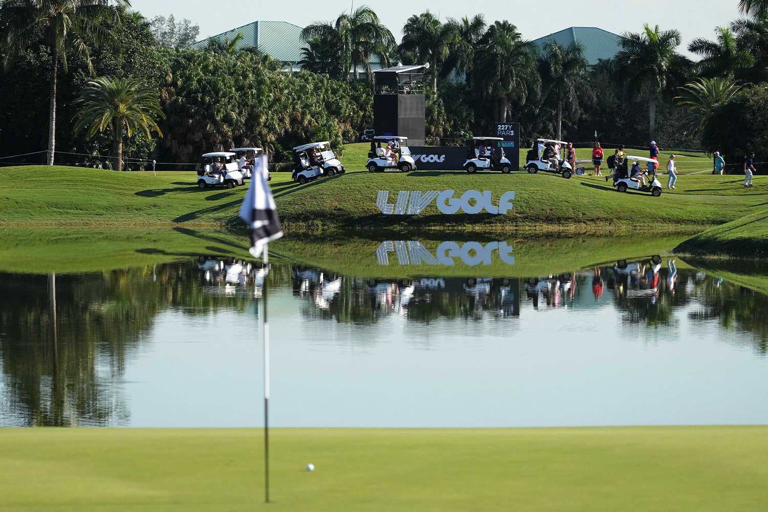 Judge Gives Saudis Deadline to File Brief in LIV-PGA Tour Case