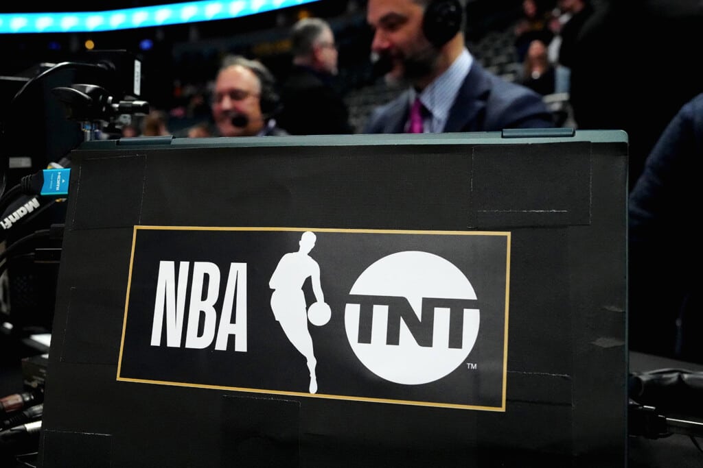 No Knockouts for UFC Owner's $1.2B Quarter