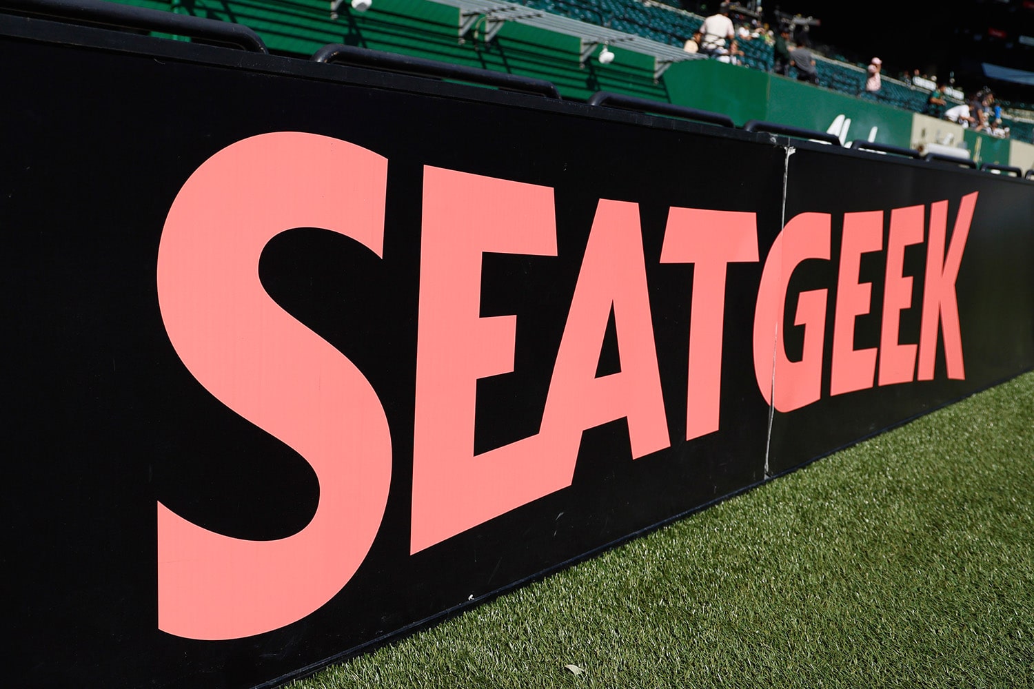 SeatGeek Takes StubHub’s Spot in $100M Deal with MLB