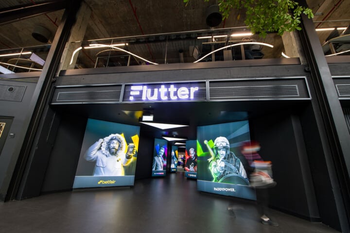 Flutter Entertainment Cashes In on FanDuel