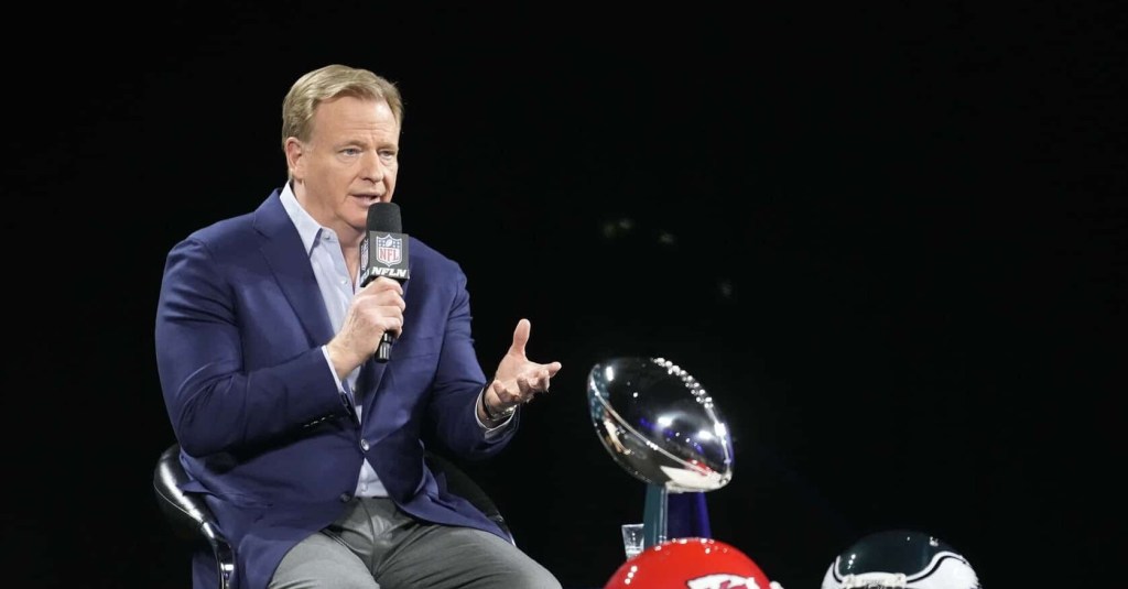 New Billionaire Emerges in Commanders Sale Mix