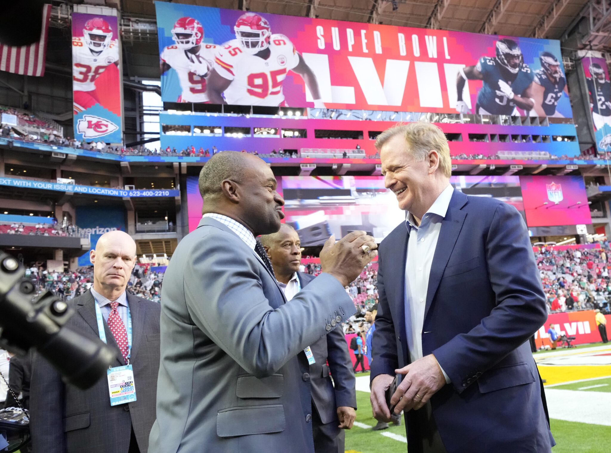 NFLPA Picks Lloyd Howell as Next Executive Director