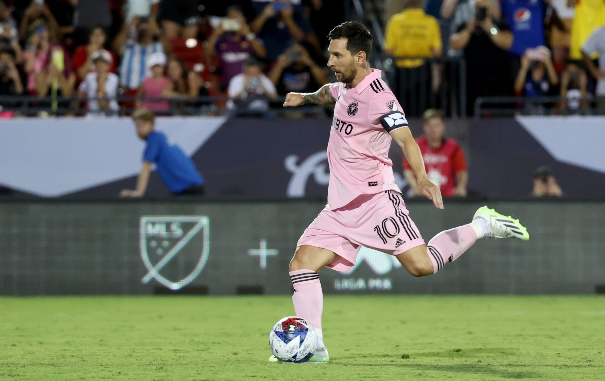 'Messi Effect' Sparks Surge in MLS Season Pass Subscribers