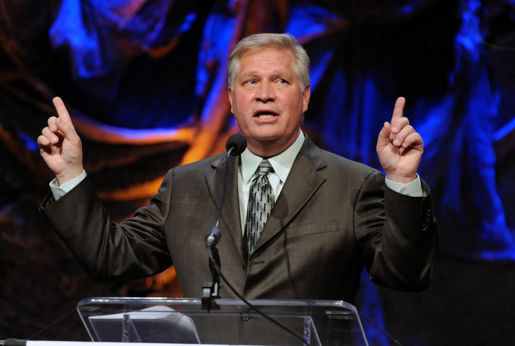 ESPN’s Original NFL Insider Chris Mortensen Retires