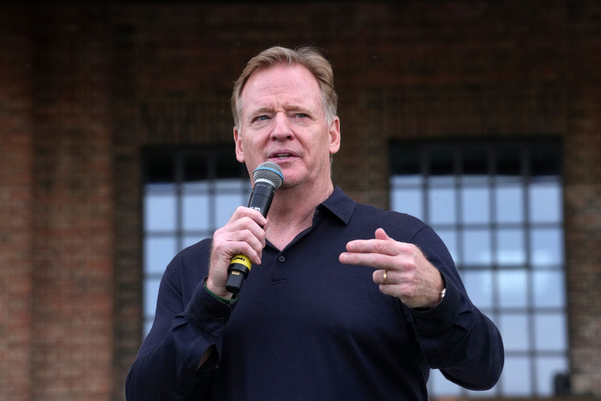 Goodell Completes Three-Year Extension With NFL
