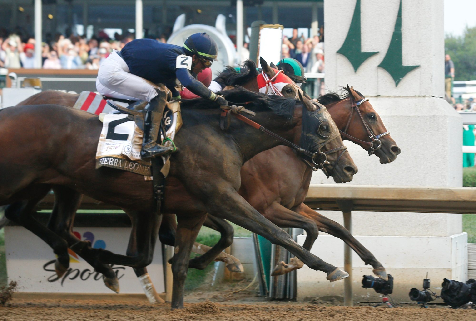 Kentucky Derby Roars Back With Big TV, Betting Numbers