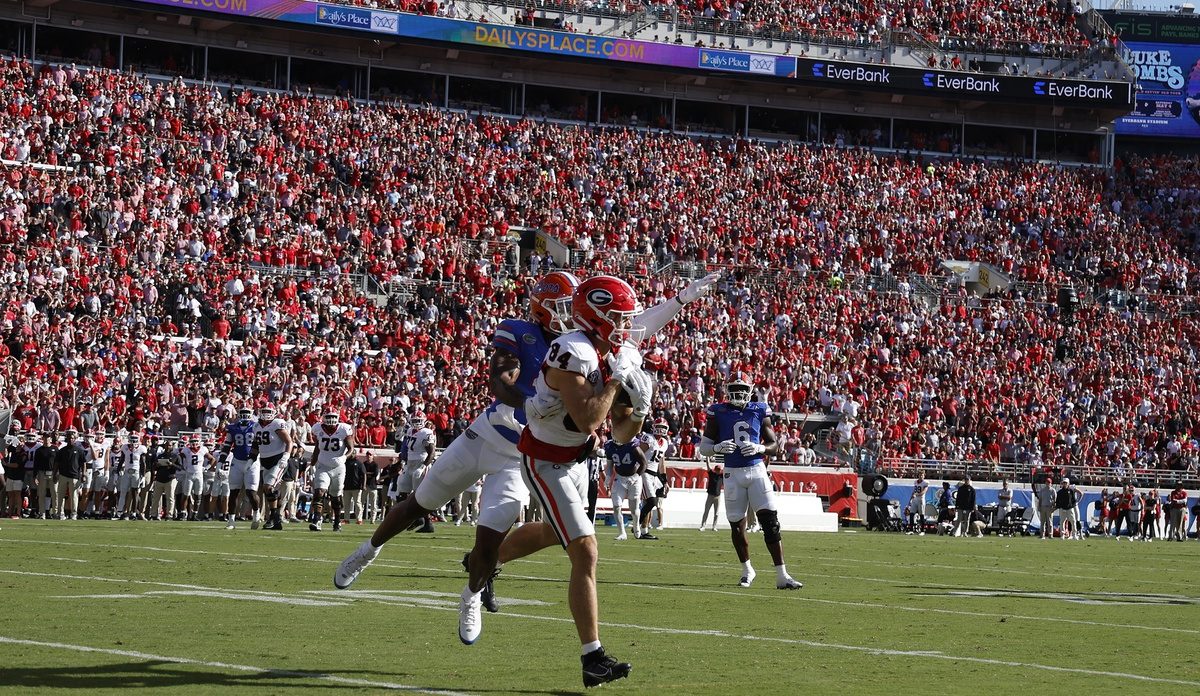 Florida-Georgia Game Hits Road Amid $1.4B Stadium Renovation