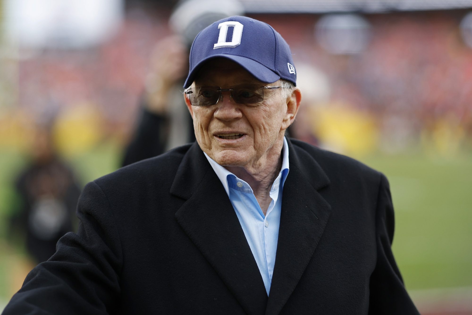 Jerry Jones Threats Aren’t Empty, Legend Who Defied Him Knows