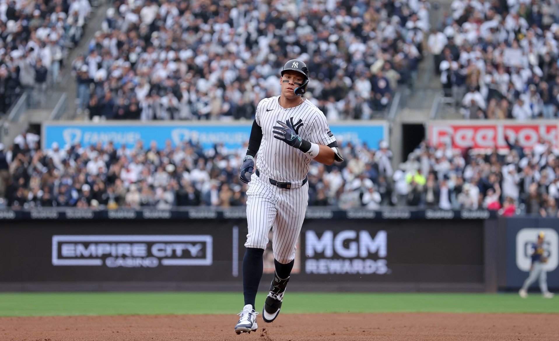 Yankees RSN, Comcast Clash Intensifies As Deadline Nears