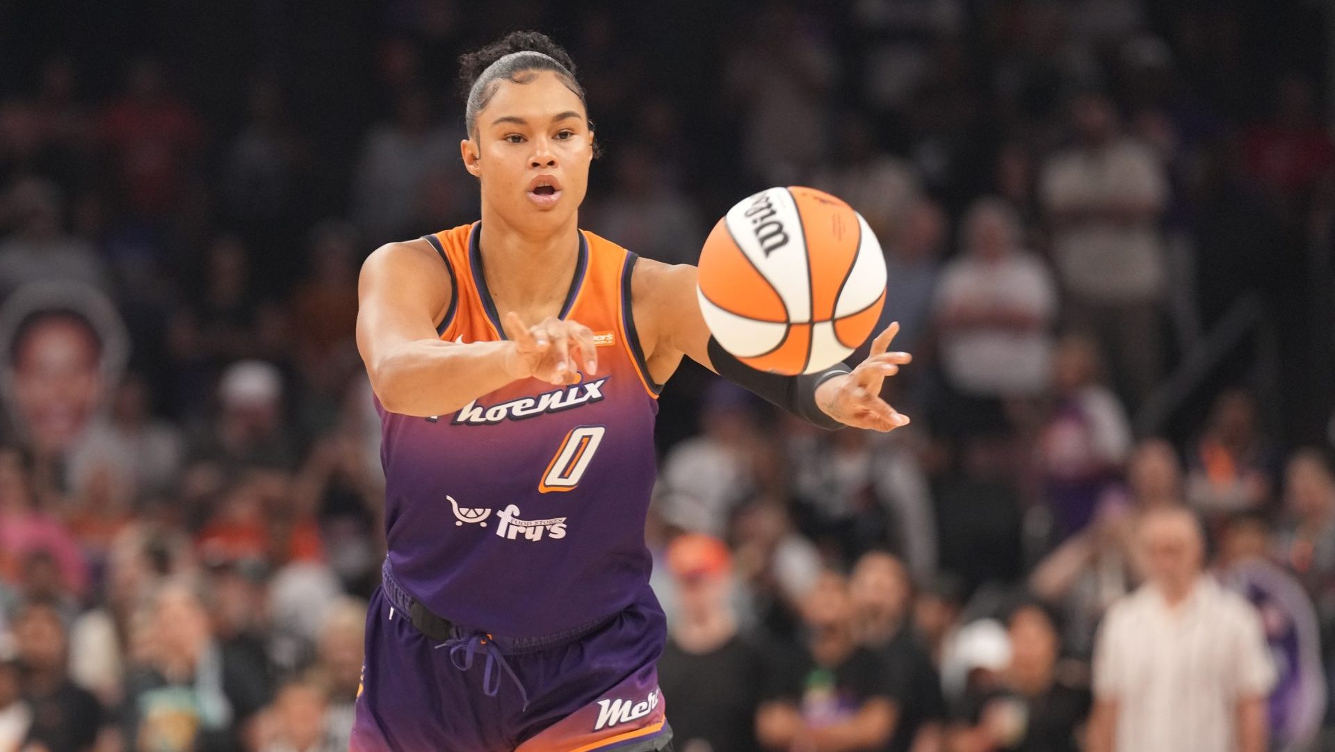 WNBA Players Reject League's First CBA Offer