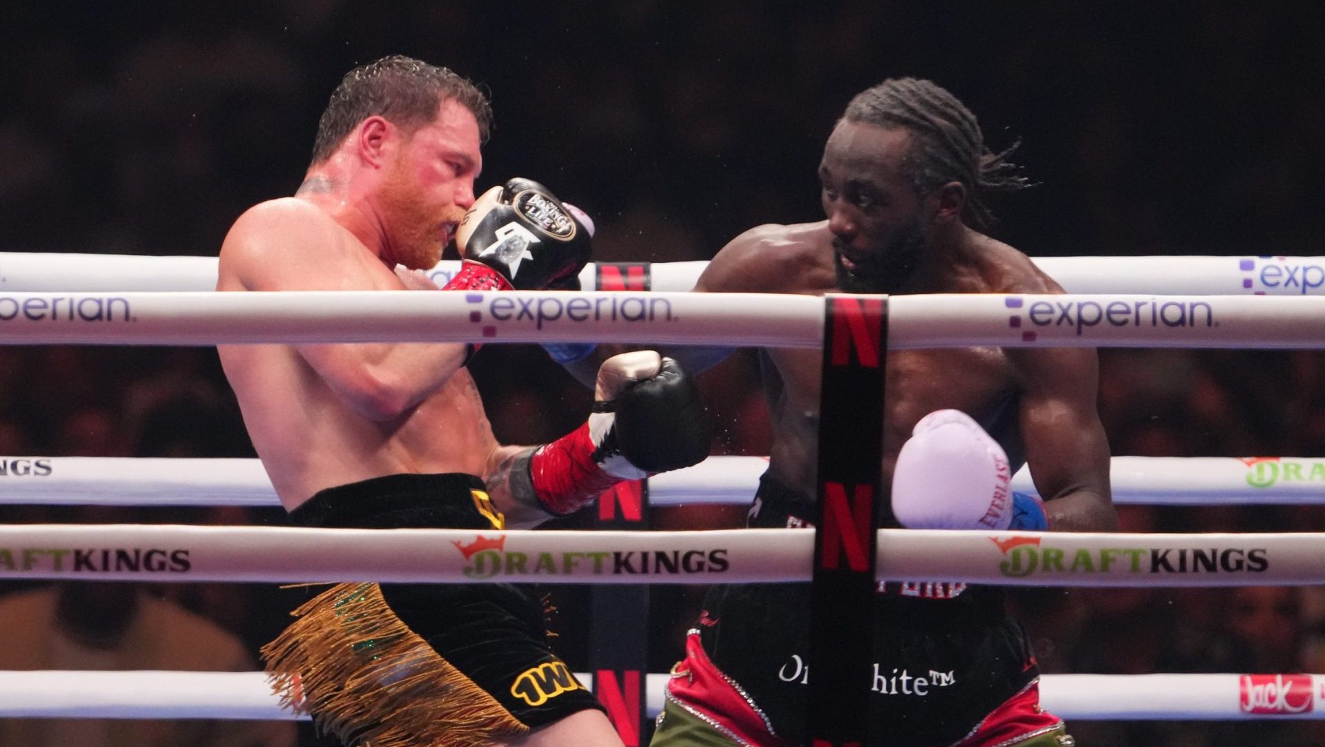 Netflix Boxing Ratings Spark New Fight Over Streaming Metrics