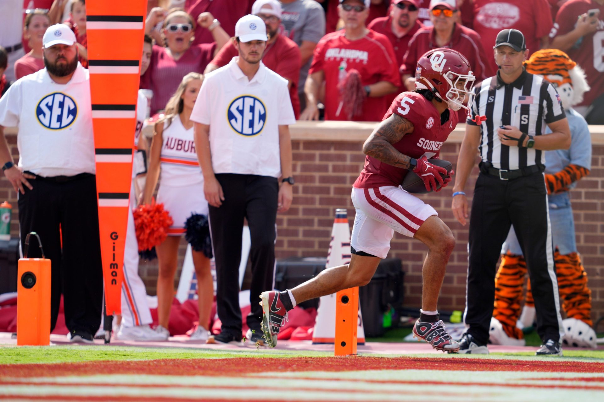 SEC Officiating Error Latest Misstep in Rough Season for CFB Refs