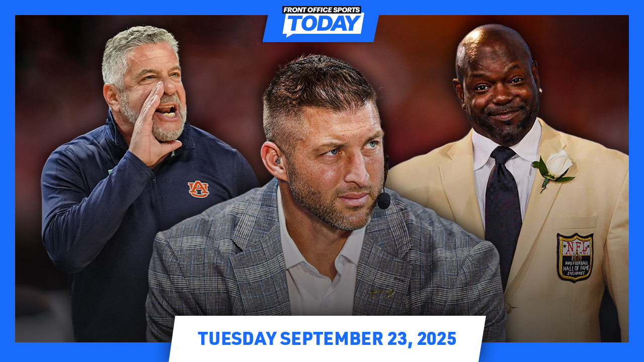 How Much Do NFL Agents Make? (Salary Overview)