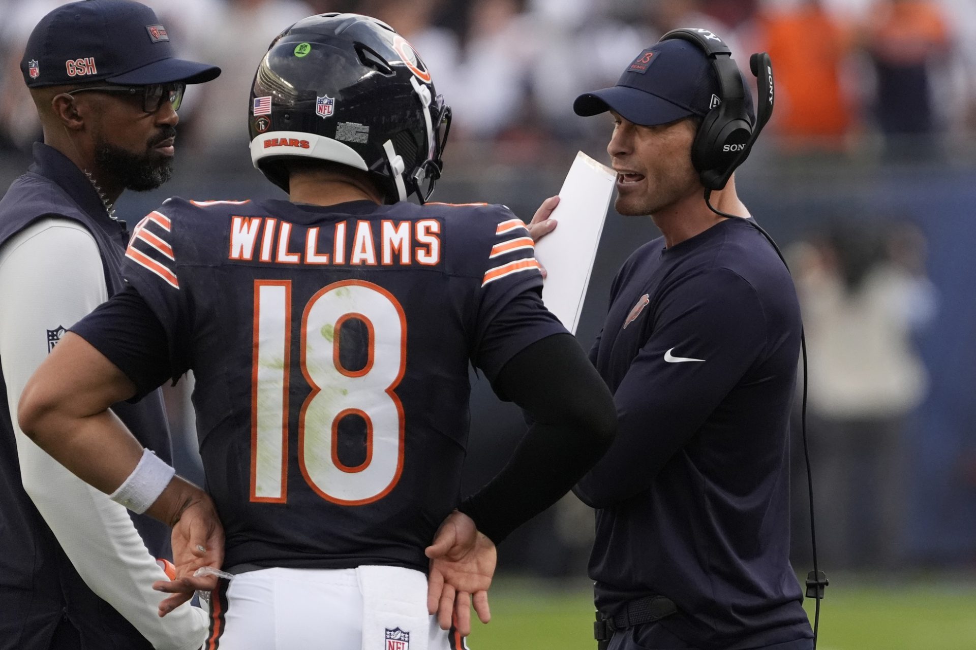 Aikman’s ‘MNF’ Critique of Bears Sparks Player-Coach Pushback