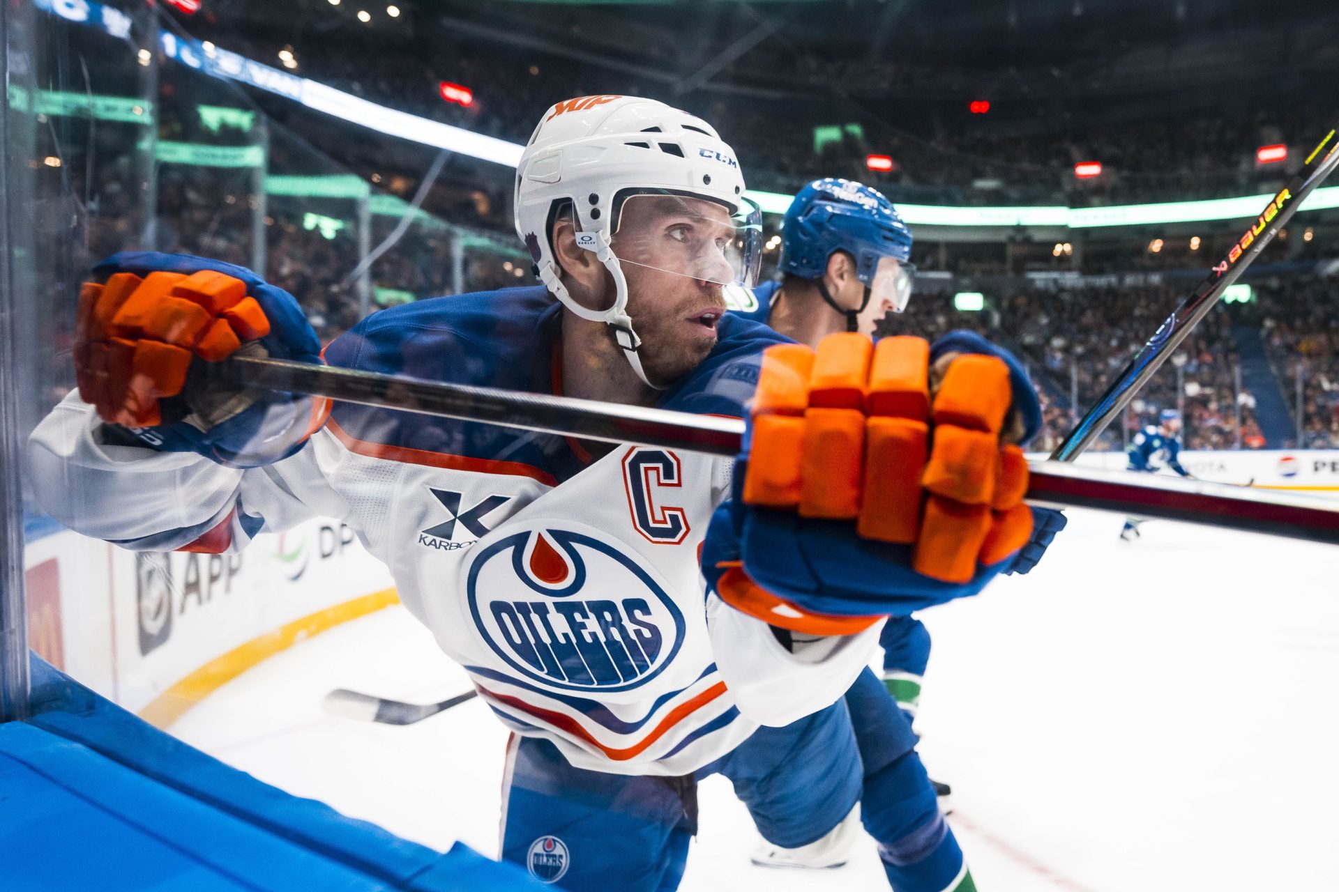 McDavid Signs Short-Term Deal, Eyeing Oilers’ Cup Window