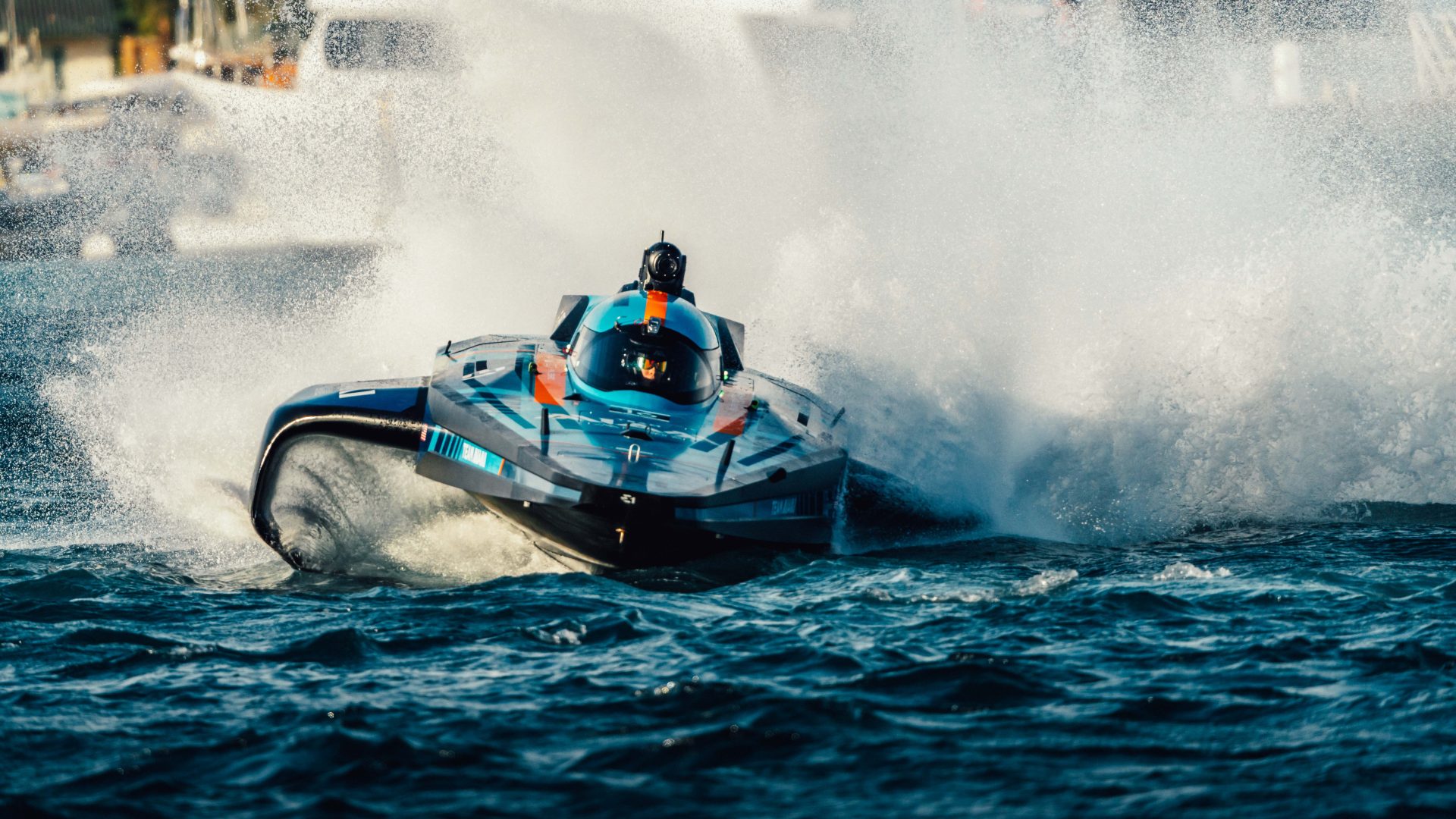 E1 Boat Racing Series Backed by Brady, LeBron Makes U.S. Debut