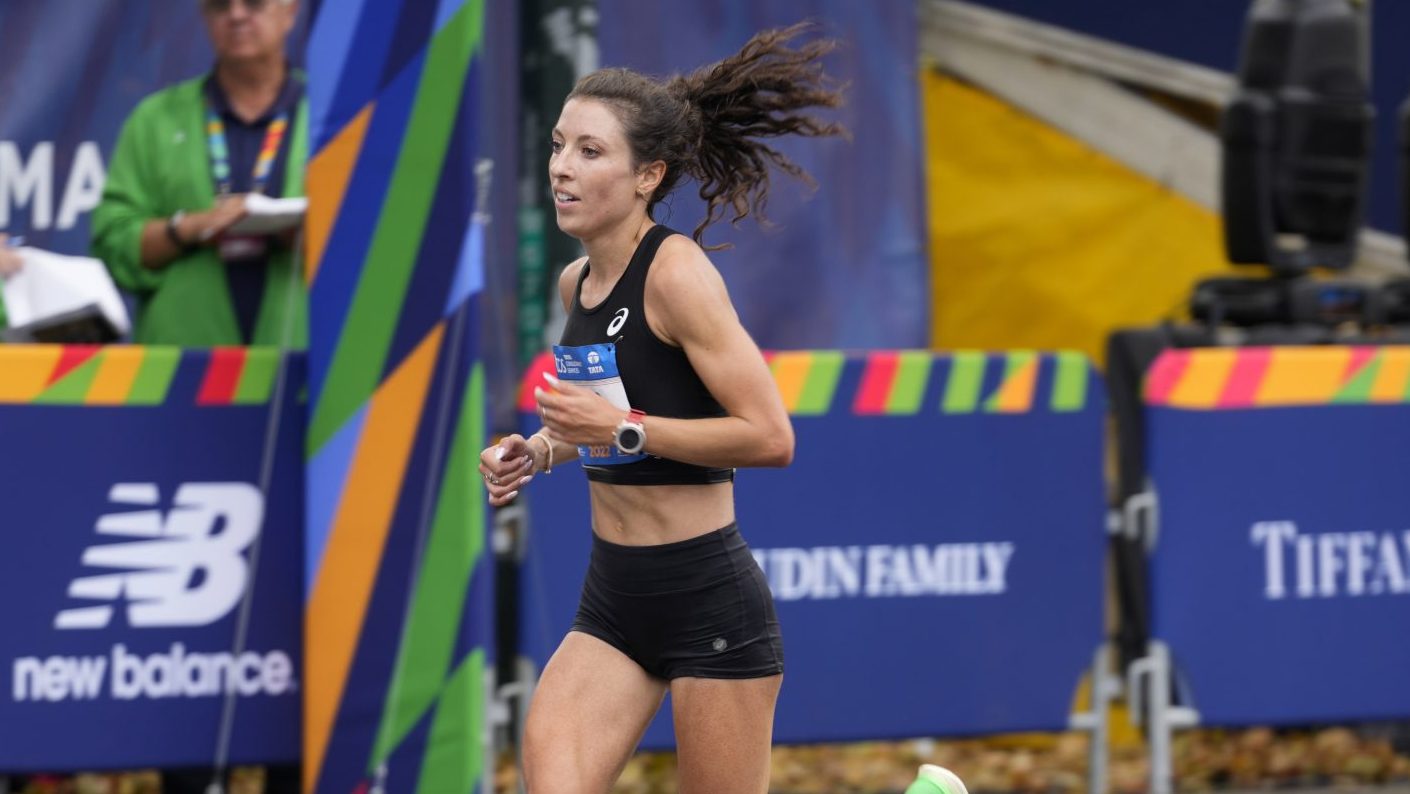 Star Marathoner Says Gel Company Dropped Her Over Pregnancy