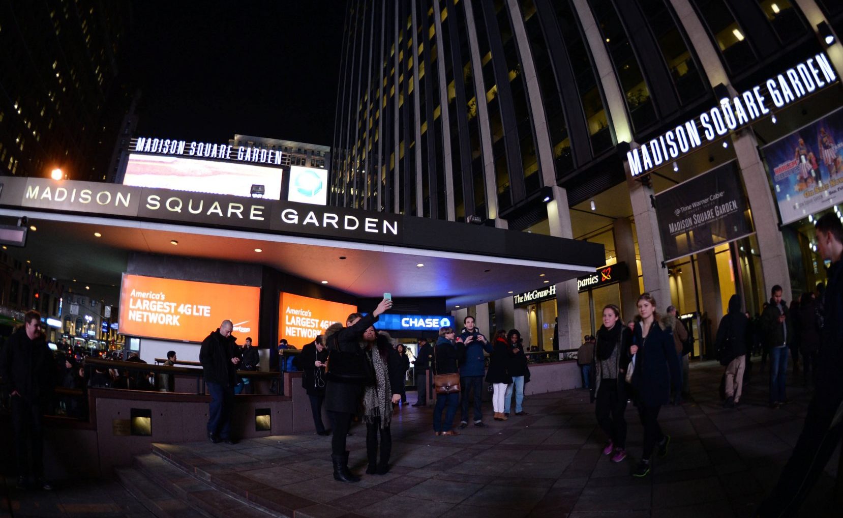 NBA Finals Game 4 Tickets Hit $15K After Knicks Go Up 2-0