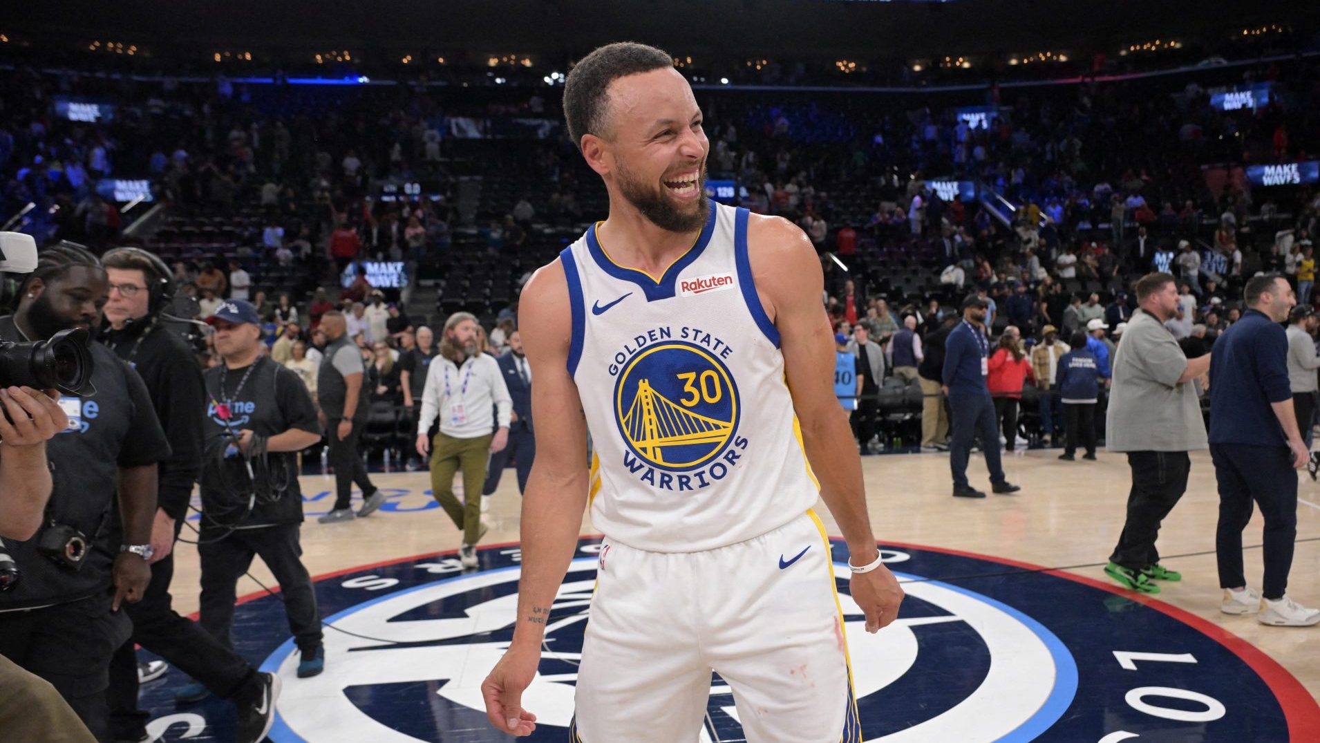 Curry's Li-Ning Deal Is a Shot at His Own Jordan Brand